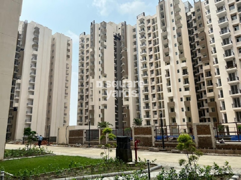 Amrapali Leisure Park in Amrapali Leisure Valley, Greater Noida @ Price ...