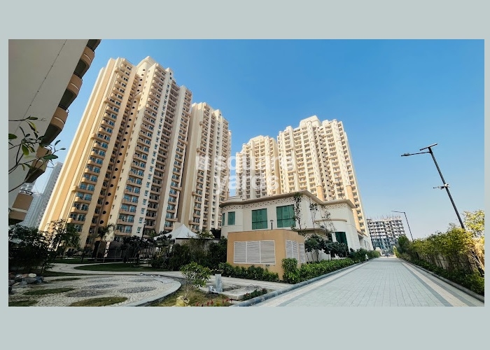 CRC Sublimis in Noida Ext Sector 1, Greater Noida @ 1.00 Cr - Floor ...