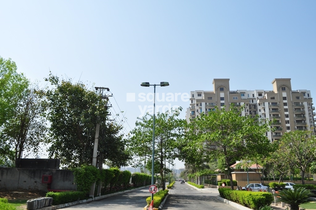 Vipul Greens in Sector 48, Gurgaon @ 1.99 Cr - Floor Plans, Location ...
