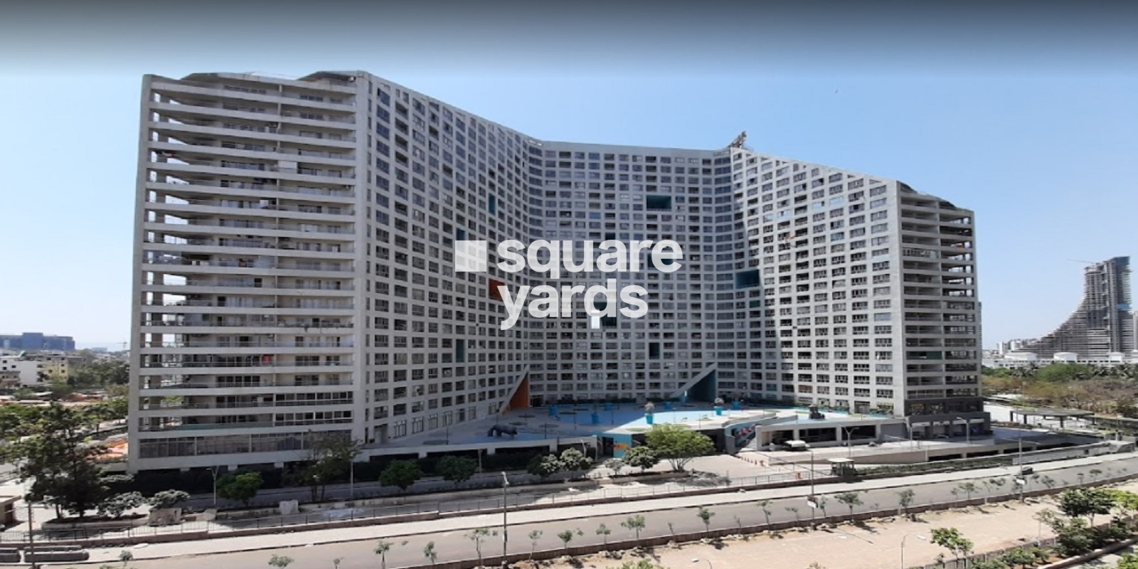 Amanora Future Towers in Hadapsar, Pune @ 1.90 Cr - Floor Plans ...